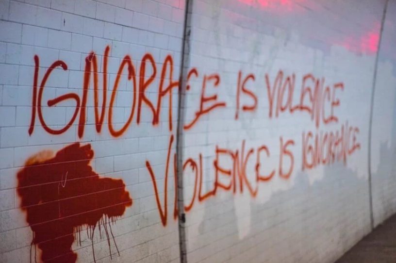 70 Best Ignoring Quotes & Sayings For WhatsApp with Images 2022 ...